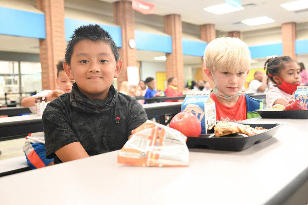 Meal Distribution During Phased-In Approach | NLR Middle School